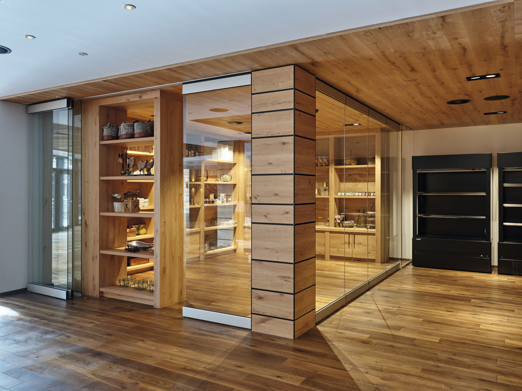 Style secures HSW - SpecFinish magazine